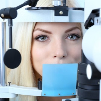 What happens at a laser eye consultation | Optical Express