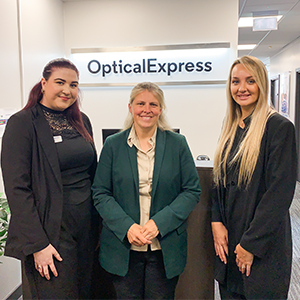 Rachael Maskell MP Opens New State of the Art Eye Clinic in York